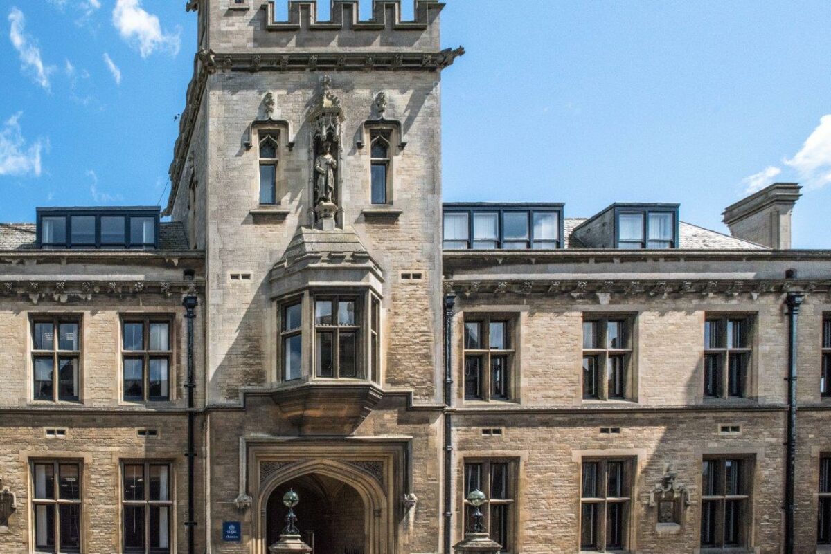 Cloisters (Careers) | Oundle School