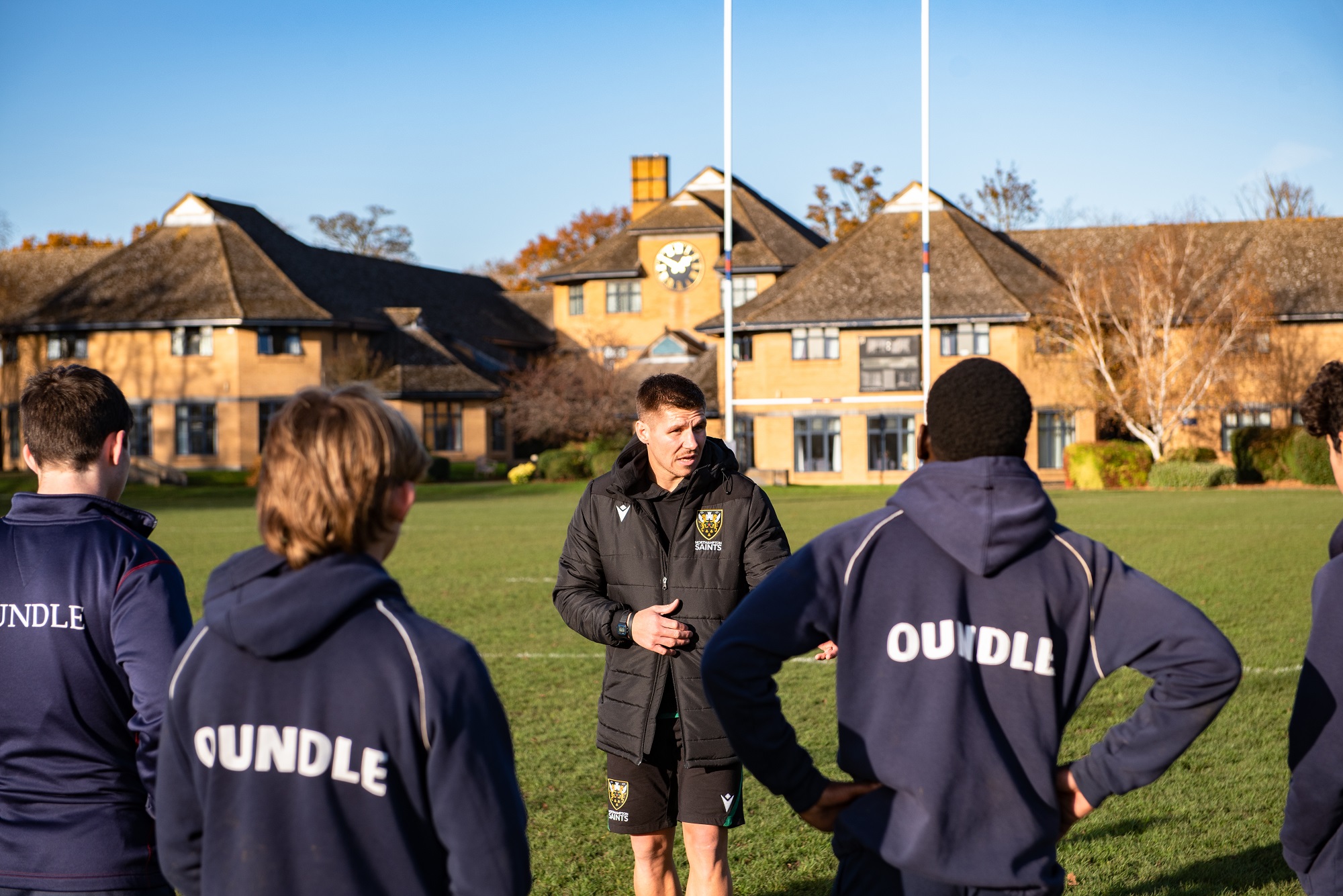 On the Pitch with Saints Player Piers Francis | Oundle School